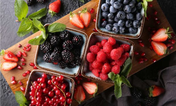 Berries Nutrition - Calories, Carbs, Protein & Nutrition Facts | Livofy